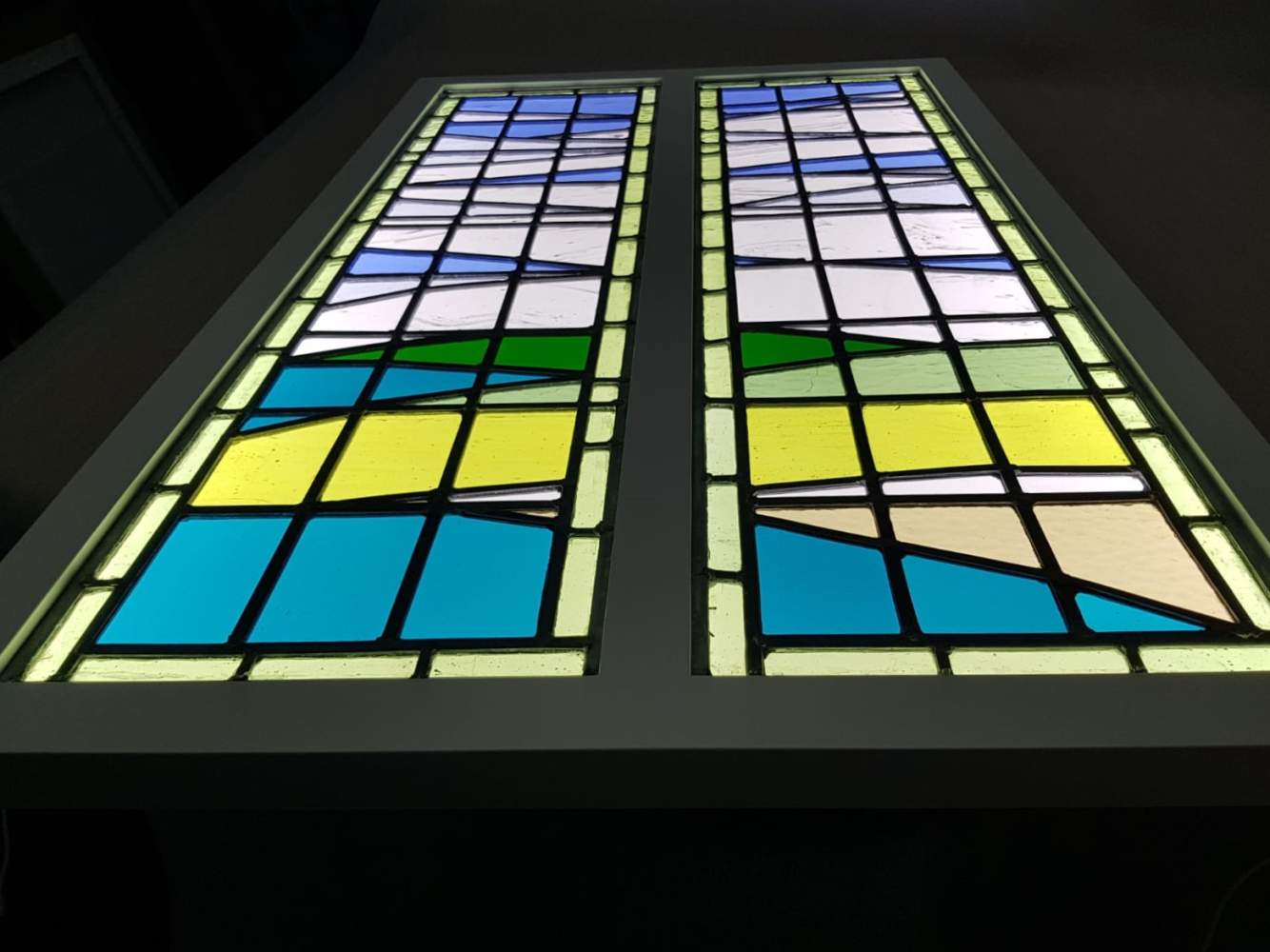 illuminated Stained Glass Window | Lite House